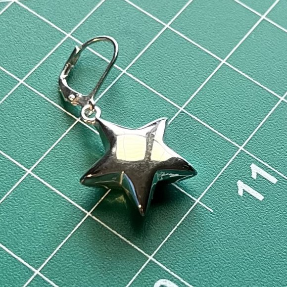 Jewelry | New Genuine 925 Sterling Silver Puffed Star On Lever Earrings ...